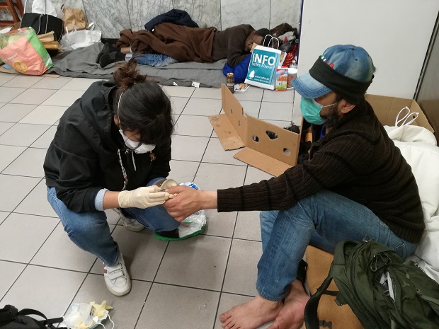 Helping the homeless: How a street nursing organisation is trying to ...