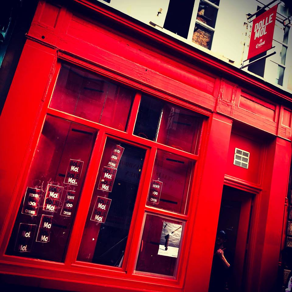 Legendary Brussels bar Dolle Mol reopens | The Bulletin