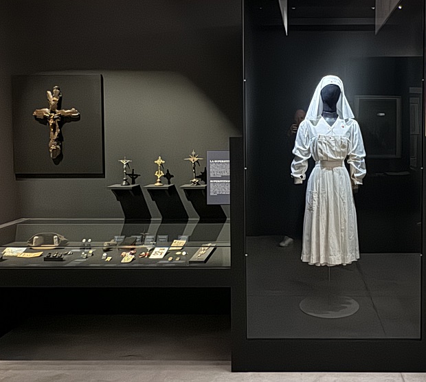 ‘Angels of Mons’ exhibition: From WWI legend to abiding war propaganda ...