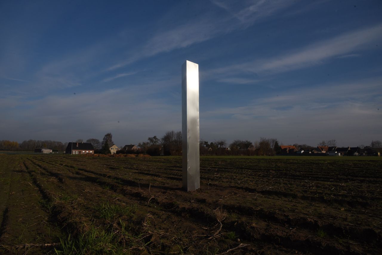 Monolith appears in Belgian potato field | The Bulletin