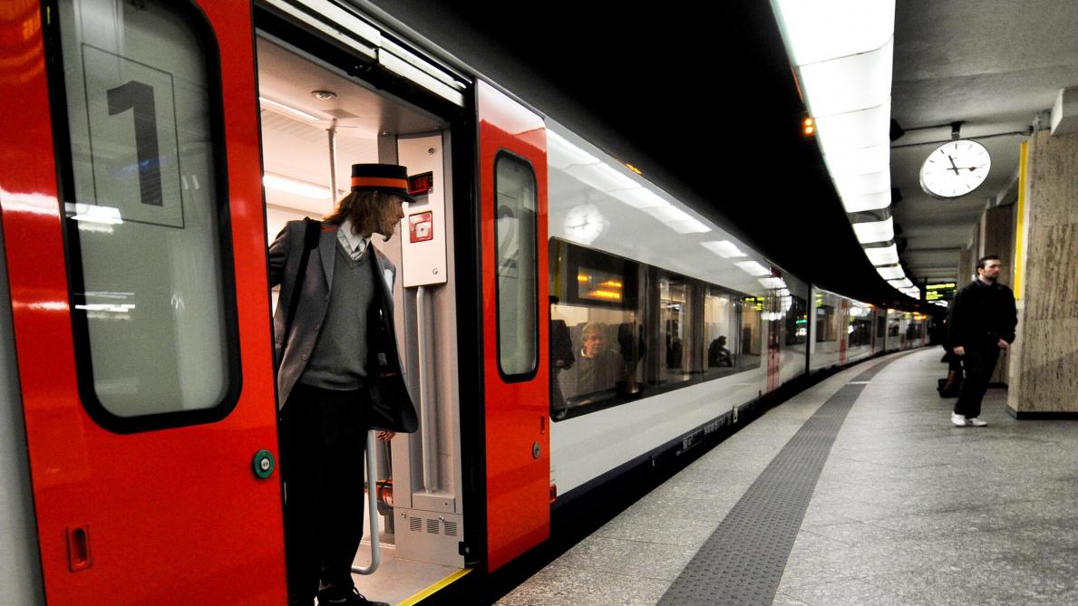 Applications now open for free 12-journey rail pass | The Bulletin
